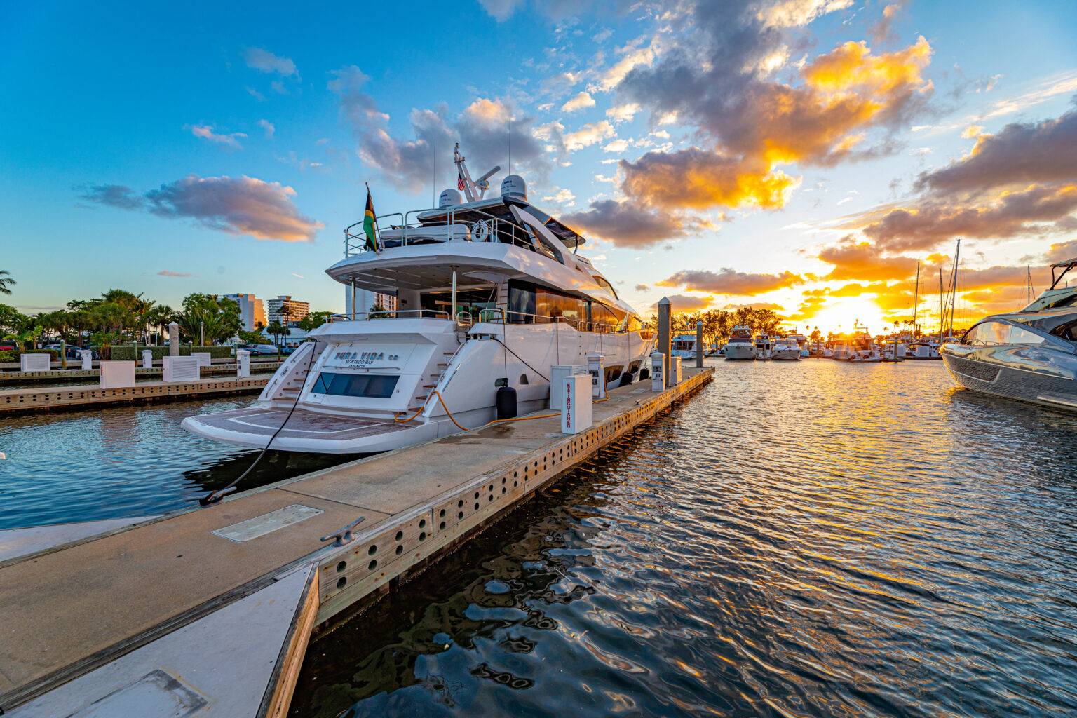 Book Your Boat Slip | Bahia Mar Yachting Center | Fort Lauderdale